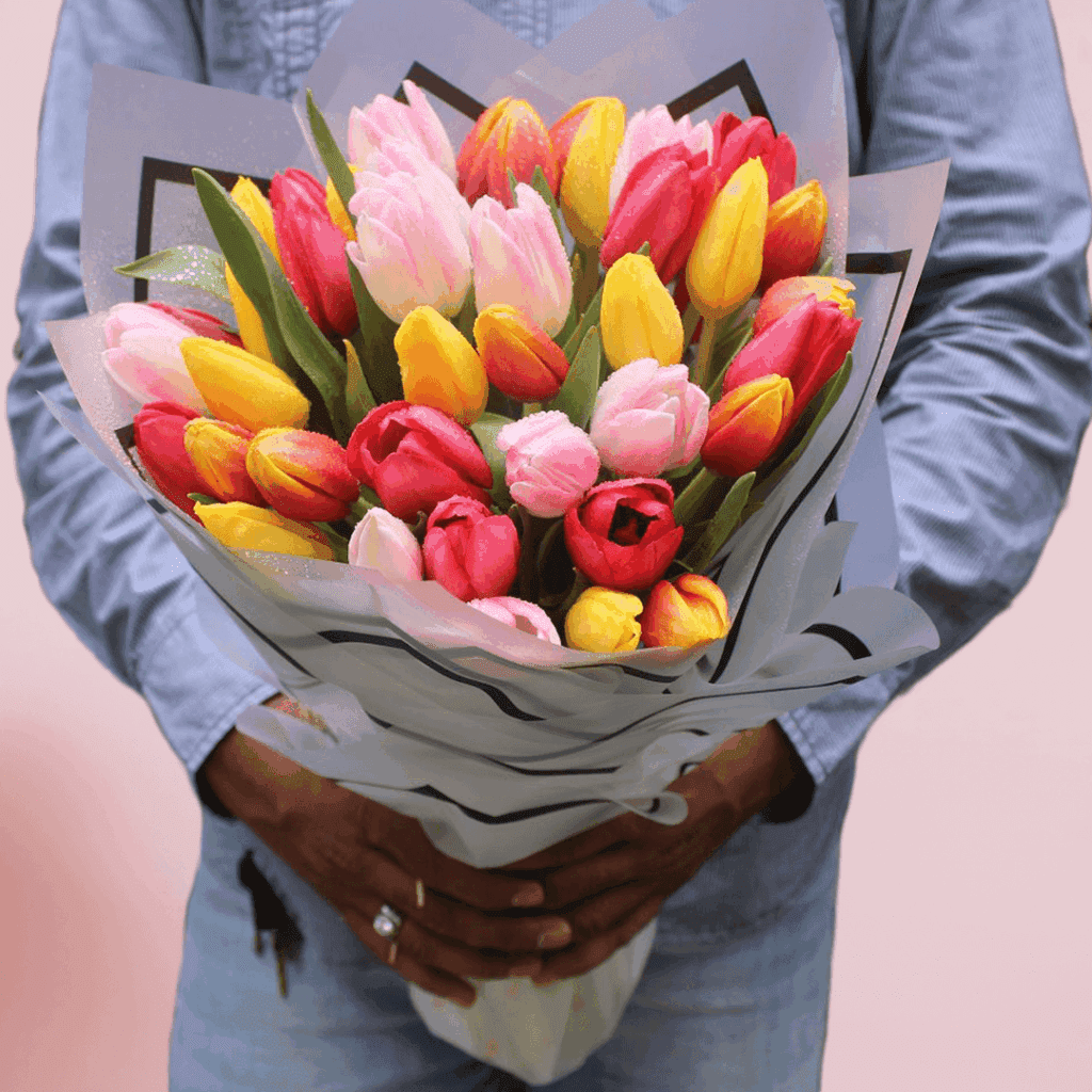 Buy Tulip Bouquets Online | Tulip Flower Delivery Bangalore
